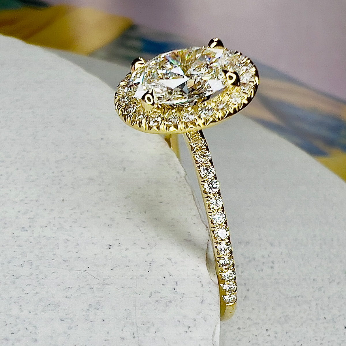 Linza 0.89 Carat Lab Grown Oval Diamond Delicate Halo Engagement Ring ...